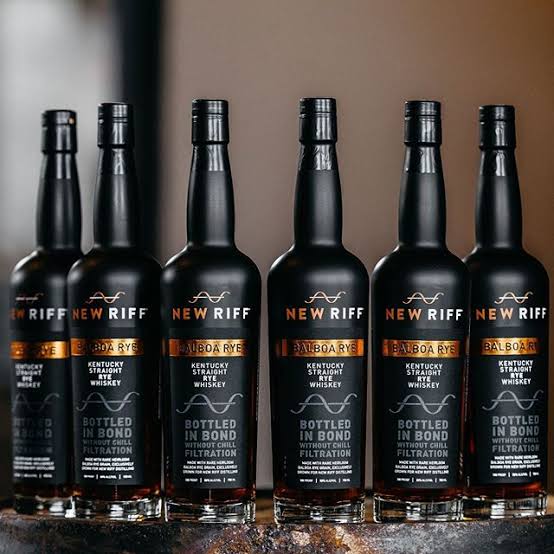 NEW RIFF BALBOA RYE 750Ml